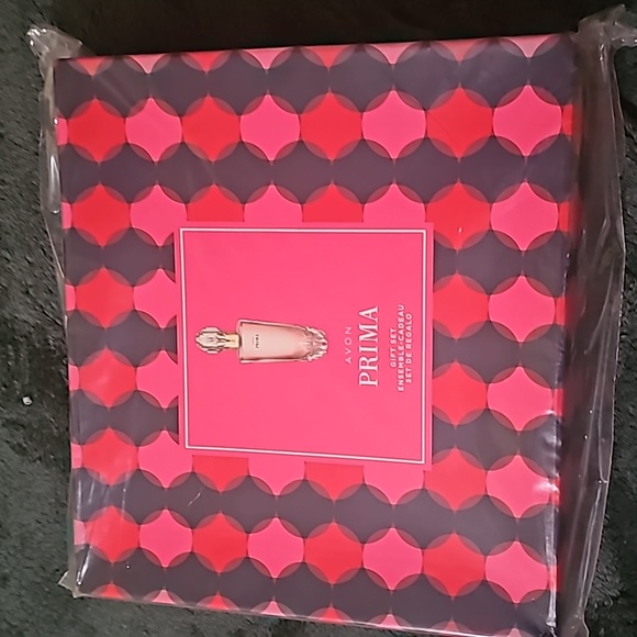 Avon | Bath & Body | Avon Prima Gift Set | Poshmark